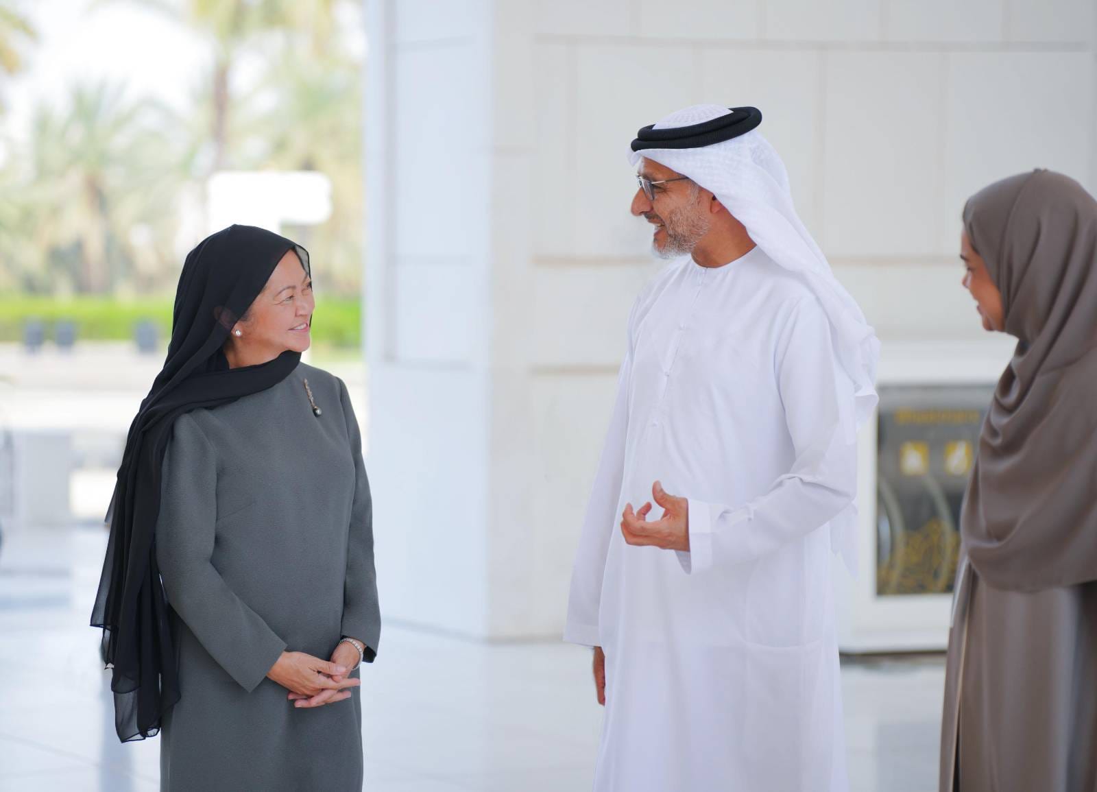 Salama bint Hamdan Al Nahyan receives First Lady of Philippines in ...